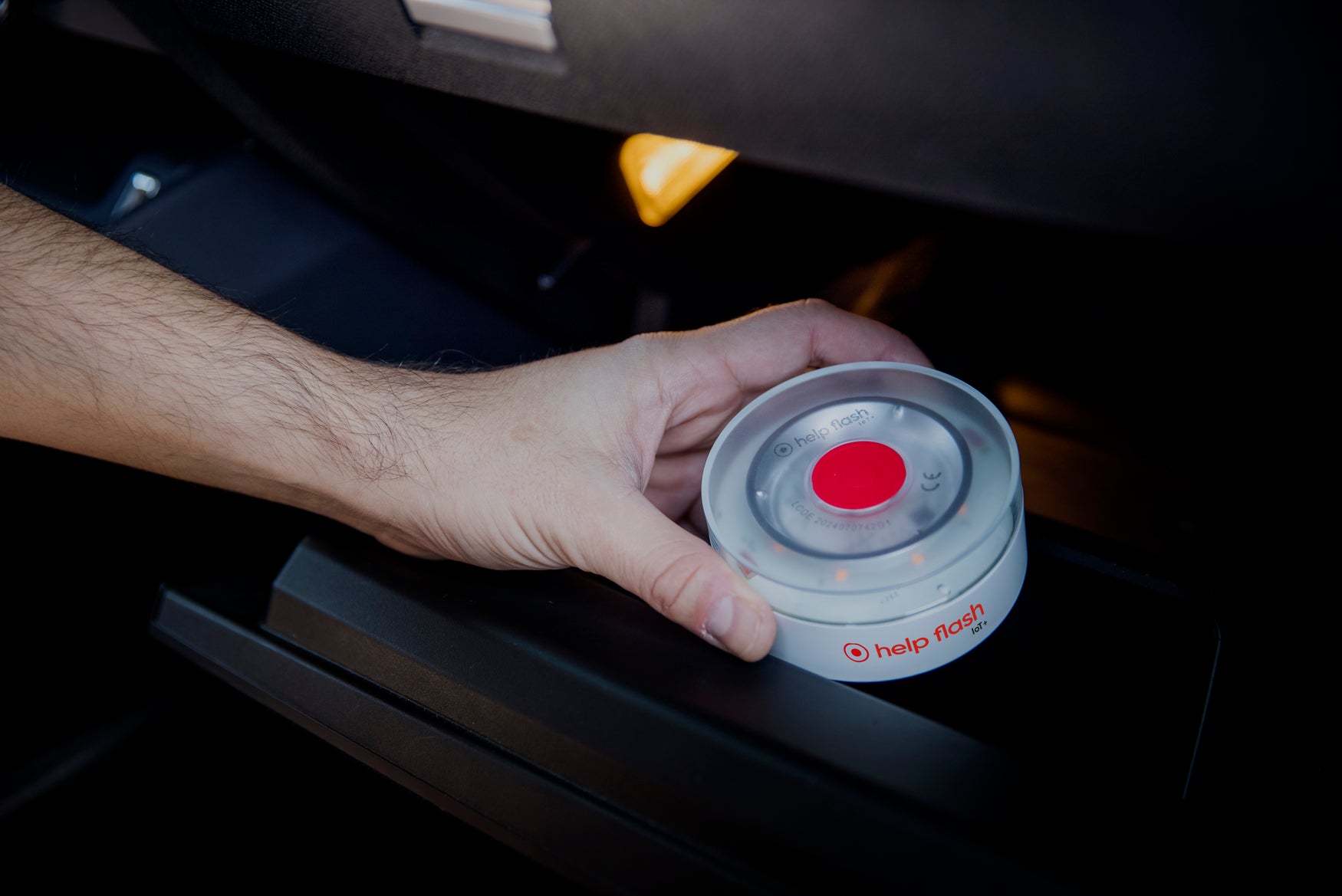 Help Flash IoT+ Beacon | Connected and Certified by the DGT | Netun